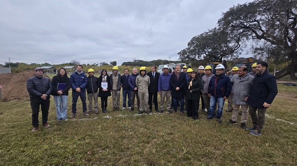 Comenzó la construcción de las primeras 20 viviendas para afiliados de ...